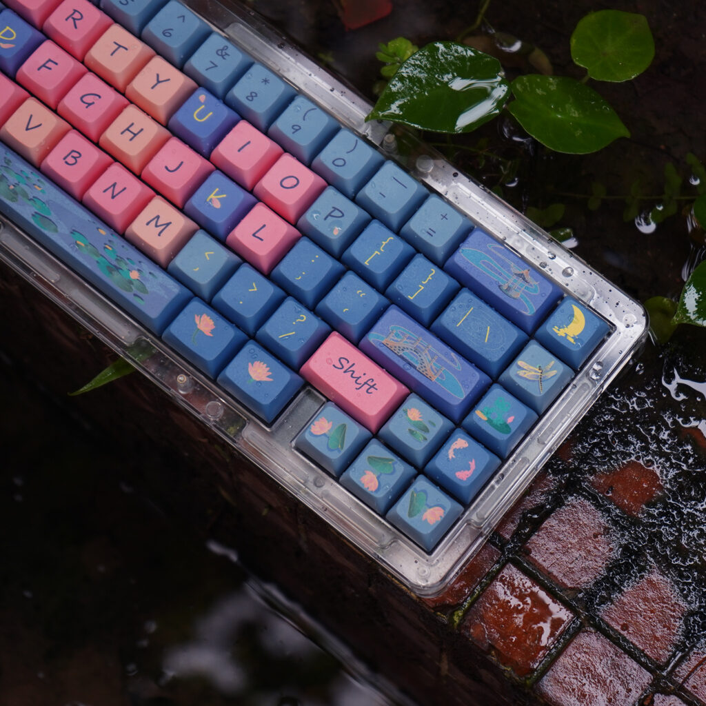 Moonlit Lotus Pond XDA Keycap Set: Serene | Kawaiikeycaps